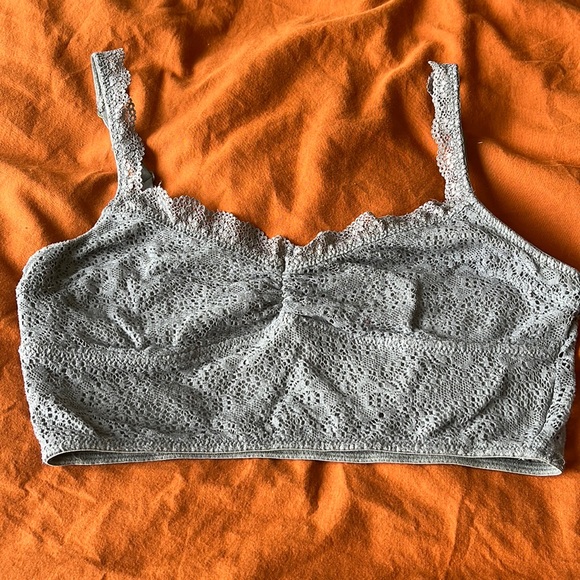 Gilly Hicks | Intimates & Sleepwear | Light Grey Lace Bralette Small ...